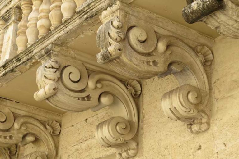 Ménsulas barrocas en Lecce, la Florencia del Sur – e-STRUC