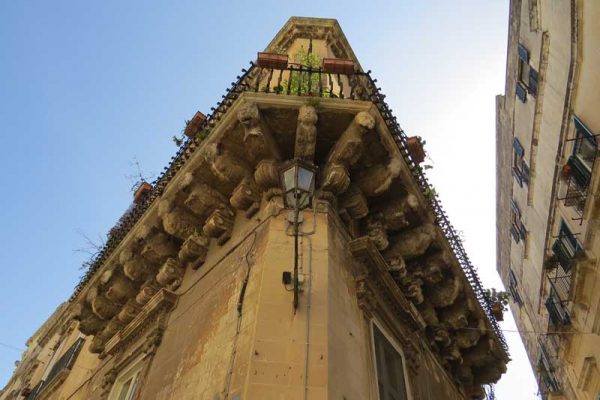 Ménsulas barrocas en Lecce, la Florencia del Sur – e-STRUC