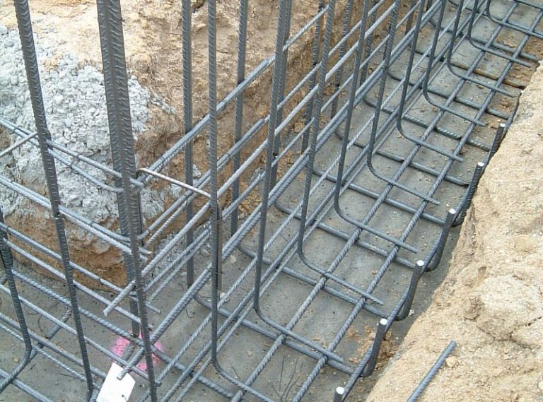 Muros de contención con talón o sin talón – e-STRUC